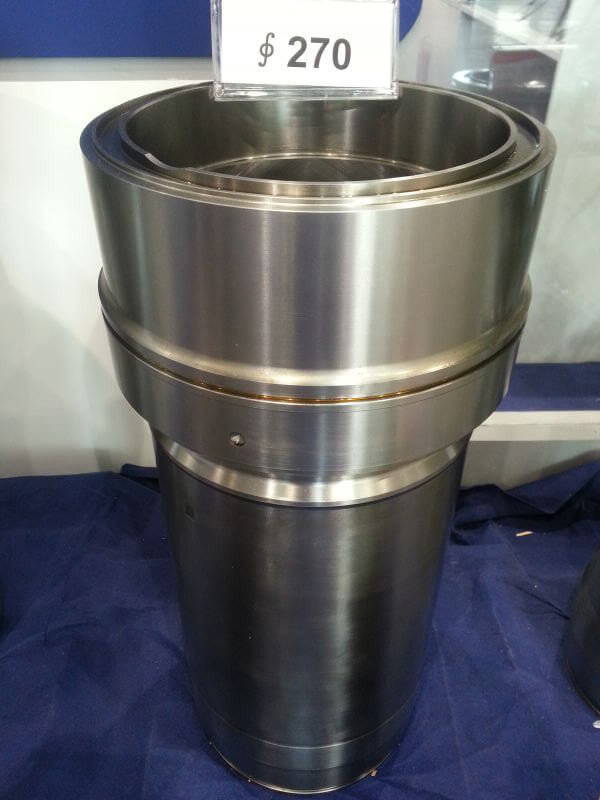 MAN B&W 16/24，32/40，27/38，23/30 PISTON, CYLINDER LINER(поршень,гильза цилиндров)