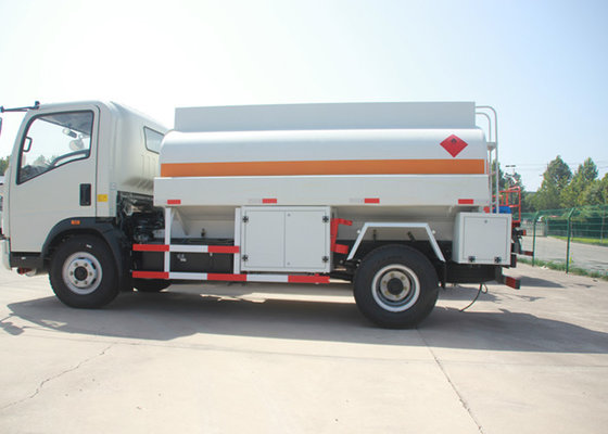 caminhões do transporte do combustível de 4x2 91HP, seis rodas 6000 da gasolina litros de caminhão de petroleiro