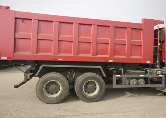 25 caminhão basculante pesado cúbico Sinotruk HOWO da jarda 336HP para o transporte da areia