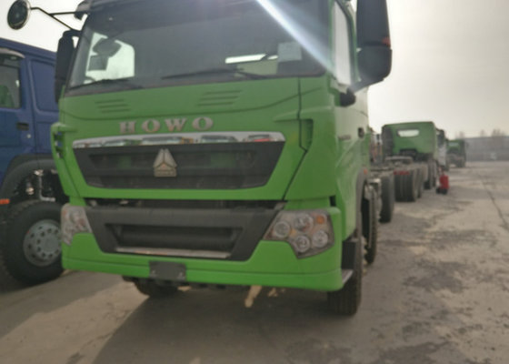 Motor diesel de 50 toneladas do chassi 6X4 371HP do caminhão basculante do veículo com rodas de Sinotruk HOWO 12