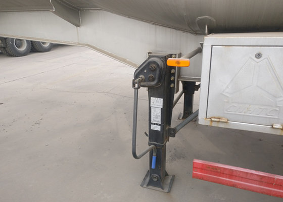 56CBM 12 Tires Heavy Duty Semi Oil Tanker Trailer / Fuel Tanker Truck