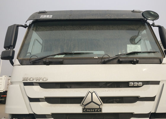 Pneu de aço inoxidável branco do poder de cavalo 80R22.5 do caminhão RHD 266HP do transporte da água