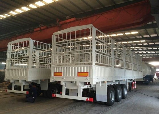 3 aço carbono semi baixo do reboque da cama dos eixos 13T Fuwa para o transporte