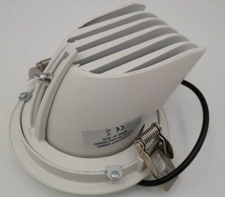 Adjustable Gimbal Led Downlight 26w Cutting Size 125mm 1800lm 24 Degree