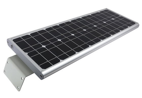 12.6V / 22AH Outdoor Lighting Street Lamps 40W All In One Solar Powered LiFePO4 Battery