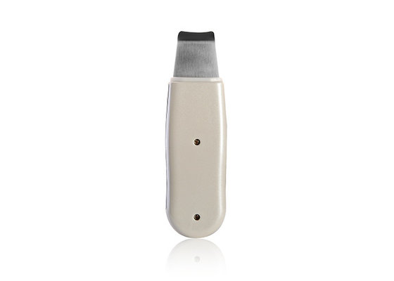 Ultrasonic Deep Cleaning Ultrasonic Skin Care Device Hand Held with Digital Control