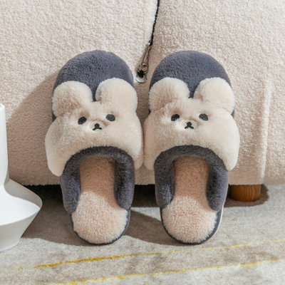 Wholesale fashion women slippers soft plush cartoon cute bear vamp breathable home indoor shoes winter