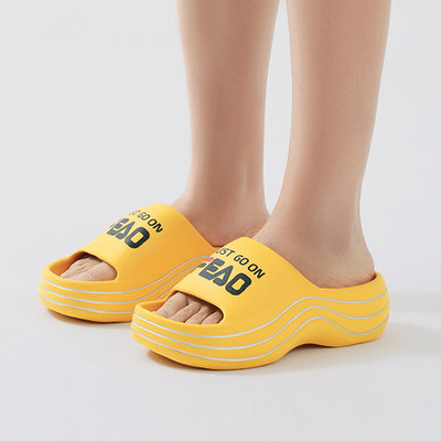 Slippers women wholesale custom outdoor comfortable sandals home thick bottom EVA non-slip cheap indoor shoes