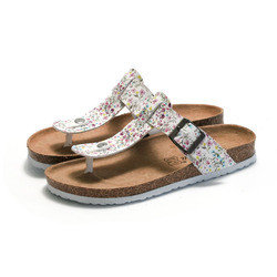 2022 Fashion Leisure style Flat bottom Beach Flip-Flops Summer outdoor ladies lightweight Slipper custom  flat sandals
