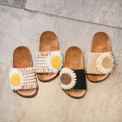 2022 new daisy children slippers girls soft bottom baby sandals princess style non-slip summer flowers beach shoes