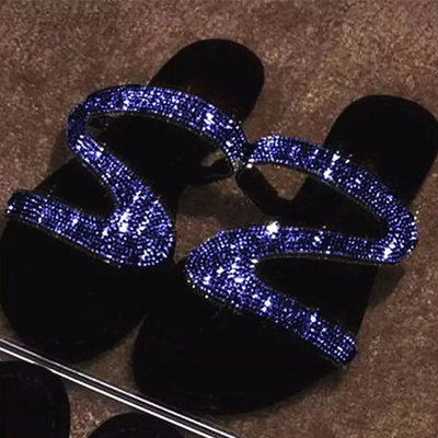 2022 New Design summer sandals women Luxury Glitter Diamond casual shoes Outdoor Beach non-slip Slippers