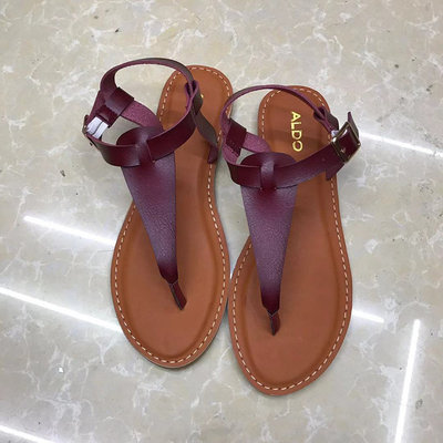 Factory supply fashion breathable flat Slippers Summer sandals women soft sole non-slip flip flops wholesale