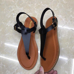 Factory supply fashion breathable flat Slippers Summer sandals women soft sole non-slip flip flops wholesale