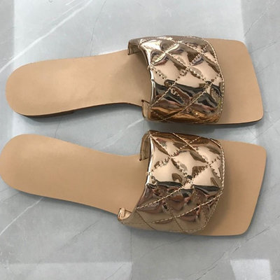 Best Price 2022 hot Sale With High Quality Women Sandals summer flat slide fashion Custom slippers wholesale