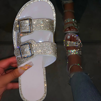 Summer women 2022 new popular fashion rhinestone vamp jelly beach sandals soft bottom large size slippers wholesale