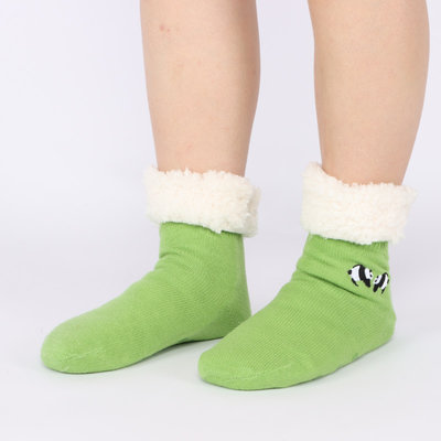Hot Sale Popular kid Cartoon Anti Slip Home Slippers Socks for Children Warm Winter Sherpa Socks thick Knitted Indoor floor sock