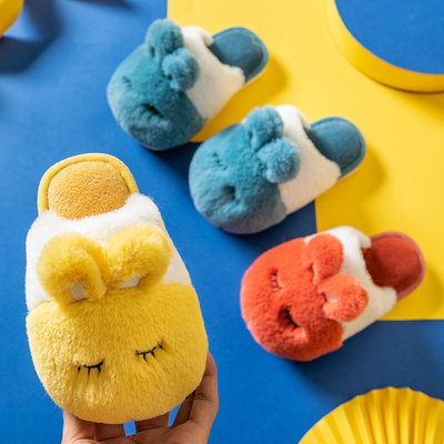 Autumn and winter factory price Girls cheap bedroom slippers thick bottom non-slip Children household shoes