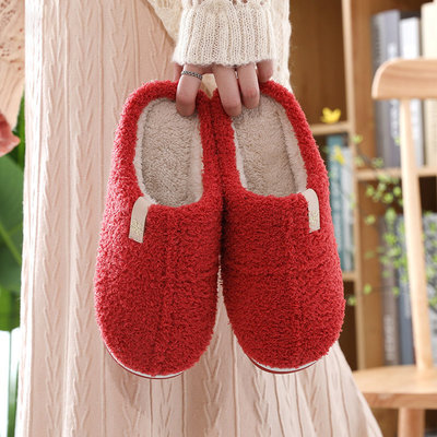 Wholesale New couple warm plush bedroom shoes for men and women non-slip autumn winter  household slippers