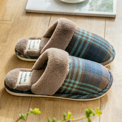 Wholesale couple delicate plush lining home shoes hot sale breathable soft sole non-slip slippers winter