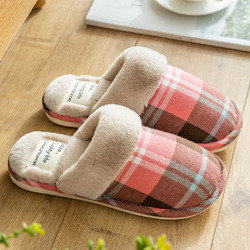 Autumn and winter fashion plaid slippers soft warm plush PVC material sole bedroom shoes in stock