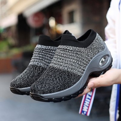 Fashion Breathable flyknit fabric spring and summer flat women casual sneakers sports walking style shoes