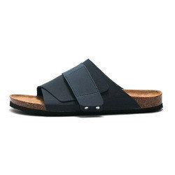 2021 ladies new fashion Adjustable buckles solid color cork bottom flat sandals and slippers women's outer wear home slippers