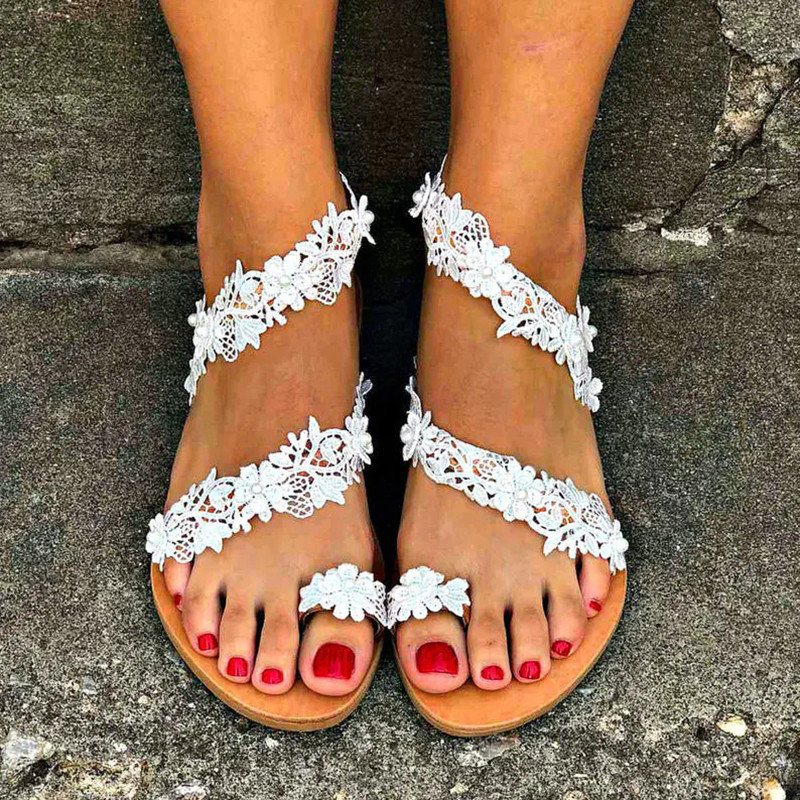 2022 fashion trend casual solid color sandals flat beach lightweight slippers for women and ladies floral sandals