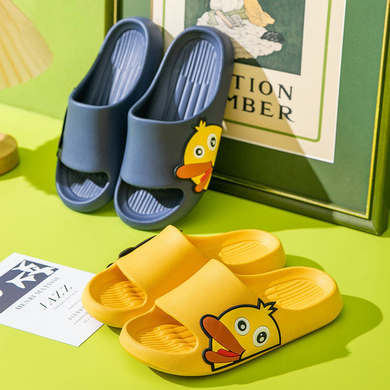 Cartoon sandals women cute summer home indoor shoes couple non-slip household small yellow duck slippers wholesale slides