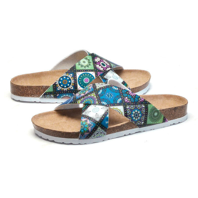 Wholesale High Quality Women cross strap cork beach sandals custom ladies casual platform home slippers