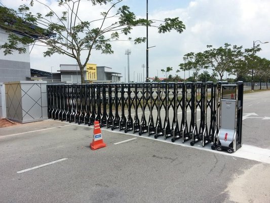 Security Trackless Automatic Folding Gate Retractable For Enterprise and Public Institution