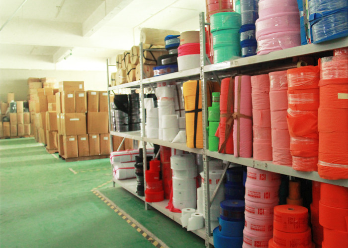 Shenzhen Huazheng Textile Co., Ltd. factory production line