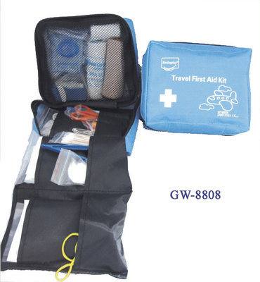 Equipos de primeros auxilios de nylon cubiertos PVC del viaje del bolso para el cuidado de la enfermedad o de lesión