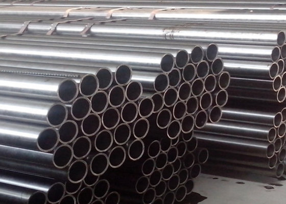 Sch40 Hot Rolled Seamless Steel Pipe High Grade Carbon Steel Material