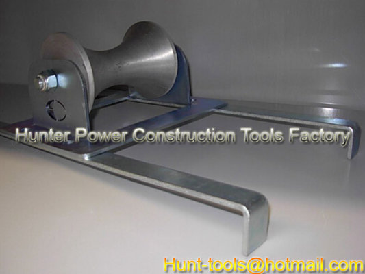 Edge Mount Manhole Lead In Cable Roller supplier