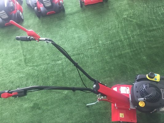 Energy Saving Petrol Garden Tiller Low Noise Vibration Steel Material