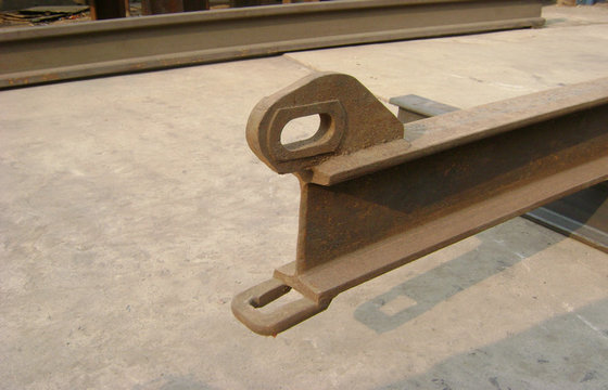 Industrial Reliability Monorail Mining Curved Suspension Line Curved Track Length Of 2.4 m, 1.5 m
