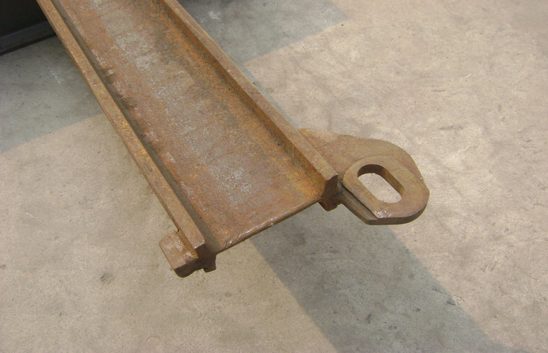 Safety Mining Conveyor Systems Curved Suspension Line Curved Track For Heavy Hanged Monorail Road System
