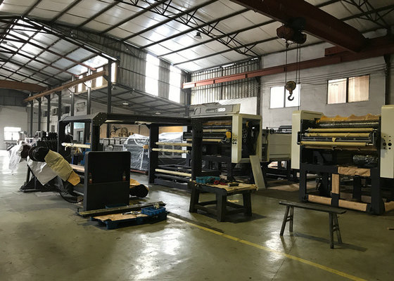 Automatic Paper Roll Cutting Machine / Paper Reel Cutter Machine