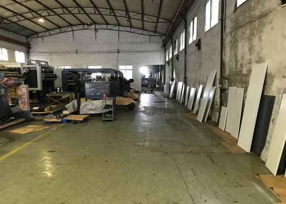 Computerized Cardboard Cutting Machine Hydraulic Control AC380V / 220V X 50HZ