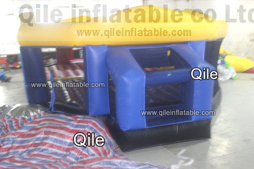 Commercial Inflatable Sports Games , Inflatable Interactives Fighting Game supplier