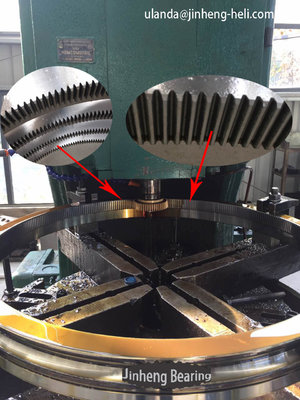 Excavator and mobile crane slewing bearing 011.40.900