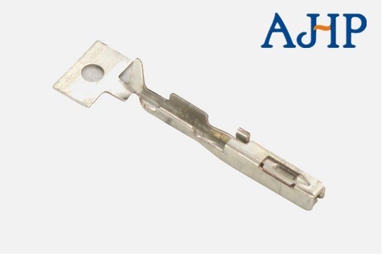 Serial crimping copper alloys female sealed electrical terminals