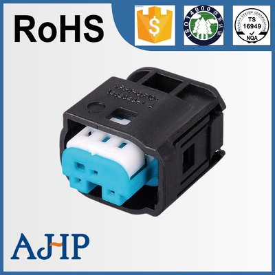 3 way connector plug  9-967081-1