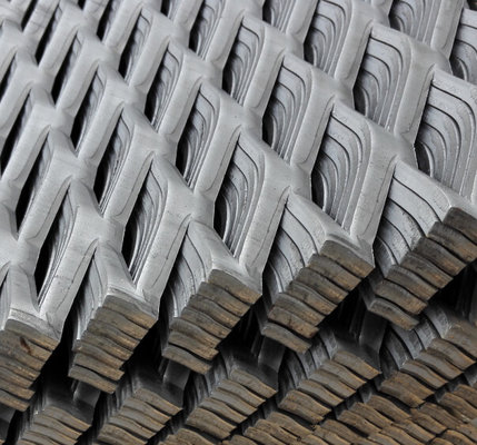 Expanded  Metal Mesh for Catwalk  Good Price China