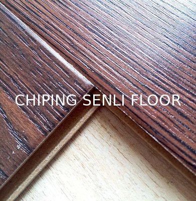 8.3mm class32 ac4 embossed  wax piso flotante laminate floor