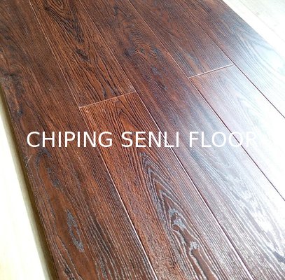 8.3mm class32 ac4 embossed  wax piso flotante laminate floor