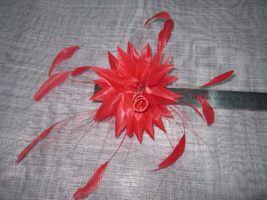 Red Cock Tail Feather Flower Fascinator For Occassion Place , Wedding Hair Pieces