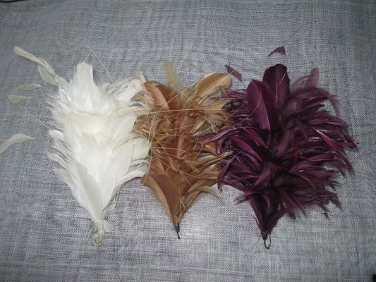 White Feather Bridal Flower Fascinator