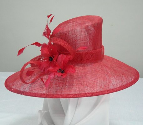 Red Sinamay Ladies Hats Feather Flower With Big Size Down Brim