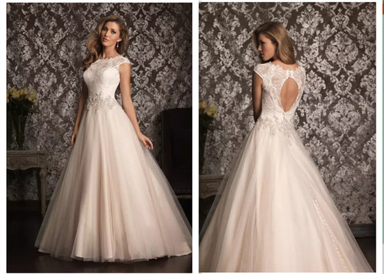Fitted Modern Muslim Wedding Dresses , Classic Gold Ball Gown Wedding Dress